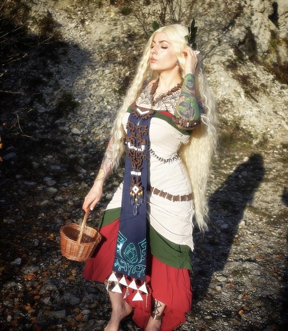 Queen Sonia - callmesaiyan. 33 pictures of my Queen Sonia cosplay ...